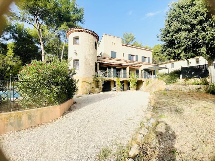 La Villa Lou Castel - Le Castellet