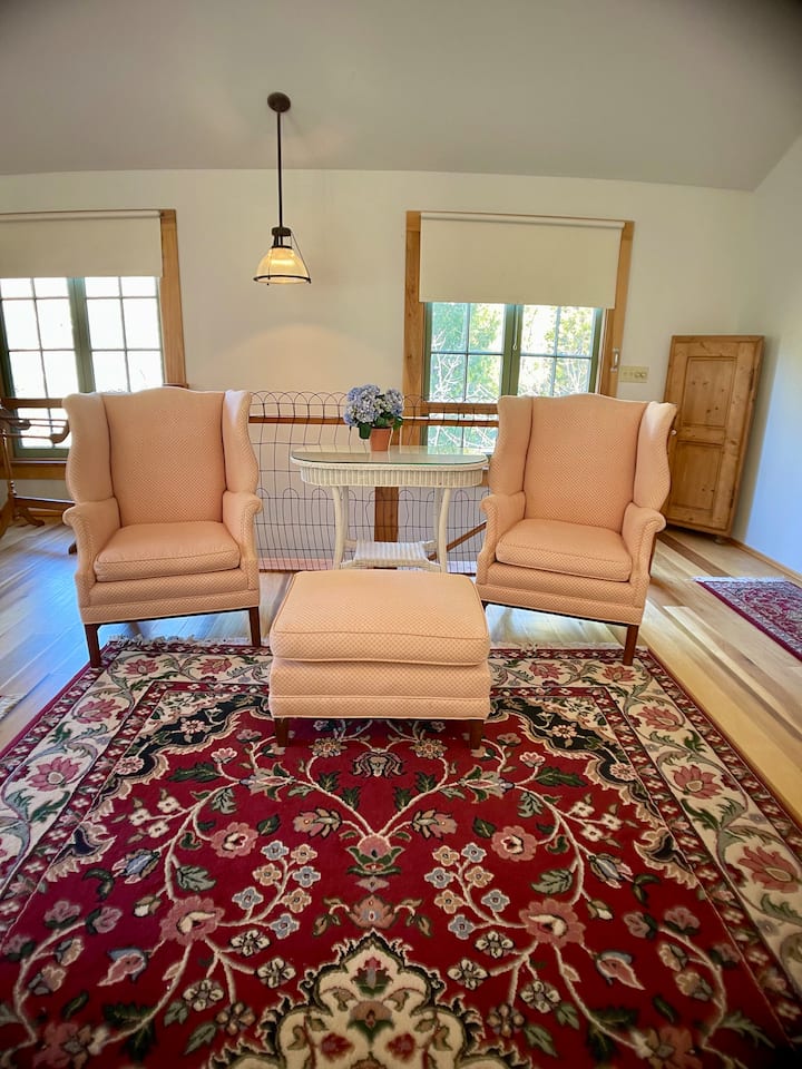 Cottage, 1 Block From Downtown - Grass Valley, CA