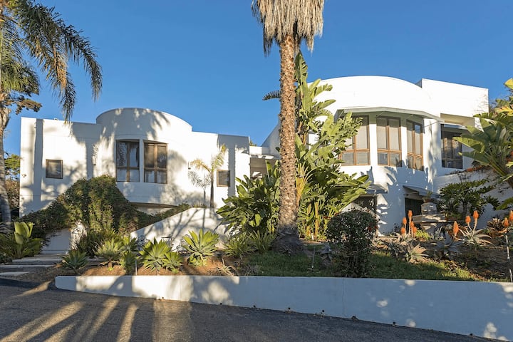 4 - Bedroom Home With Ocean & Mountain View - Carpinteria, CA