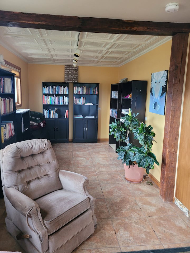 Elk House Room #2 A Luxury Stay - Crawford State Park, Crawford