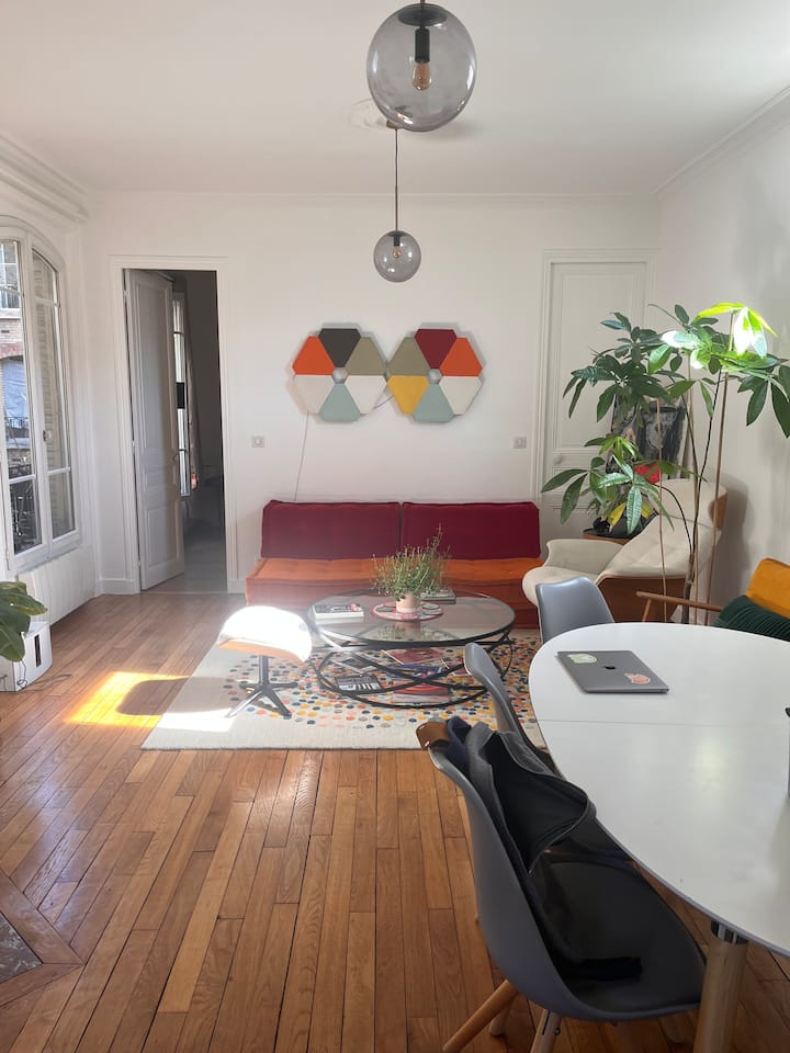 Appartement De Charme  Sur Le Canal Saint Martin - Paris