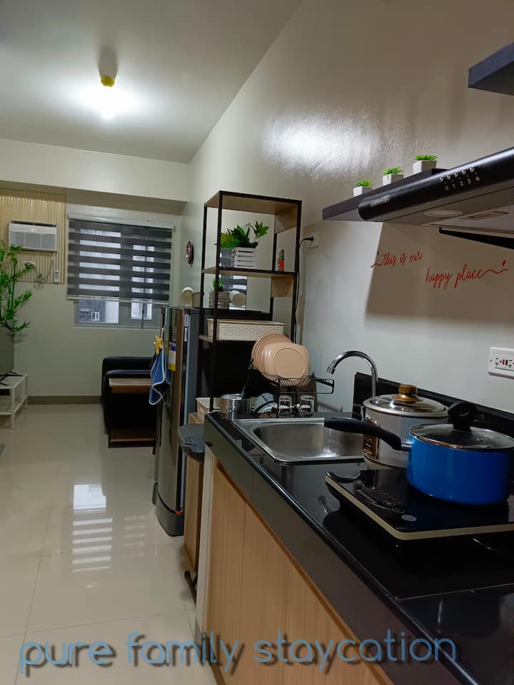 2br Pure Family Staycation - Marikina