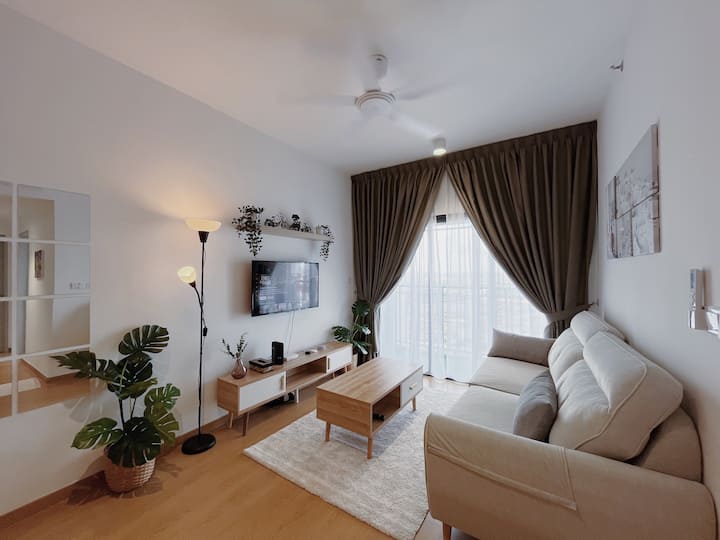 Aj's Mayabay @ Gamuda Cove - Banting