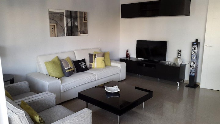 Modern And Stylish Apartment - Torremolinos