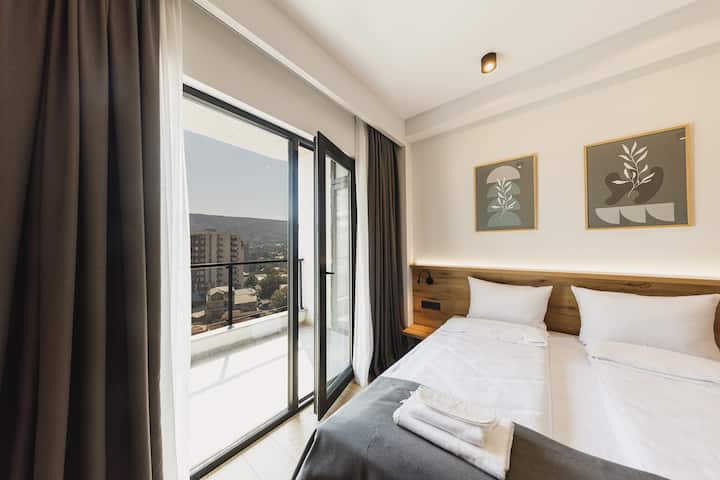 The Moon Apartment - Tbilisi