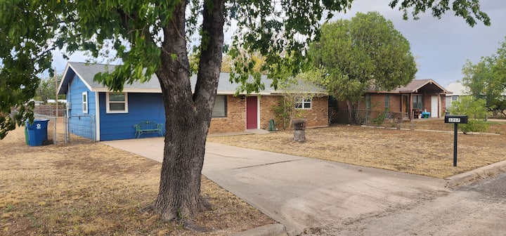 Stylish 2 Br Near Goodfellow Afb - San Angelo, TX
