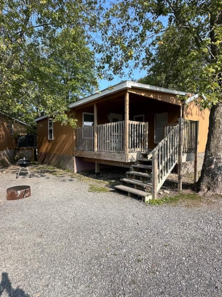 Tv Cabin 8 - Lewisburg, PA