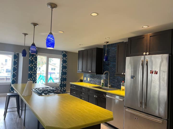 Little Holiday Home 假日小屋 - Great Slave Lake