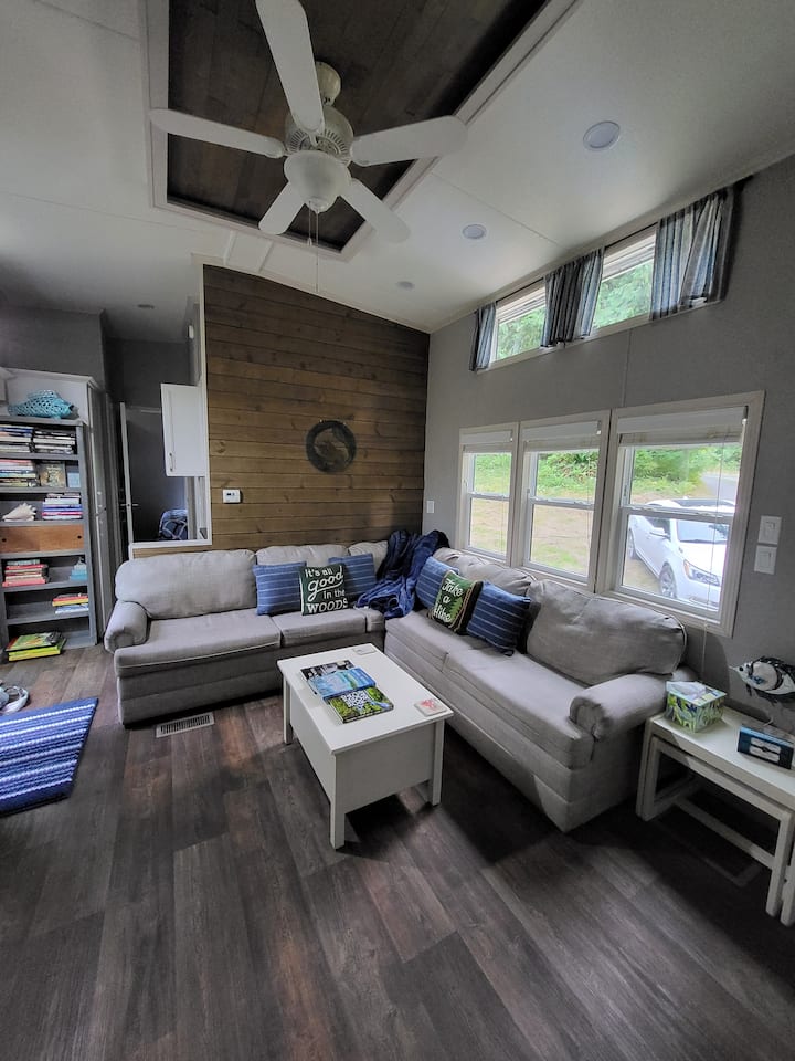 Mountain Mermaid Retreat - Olympic National Park, Port Angeles