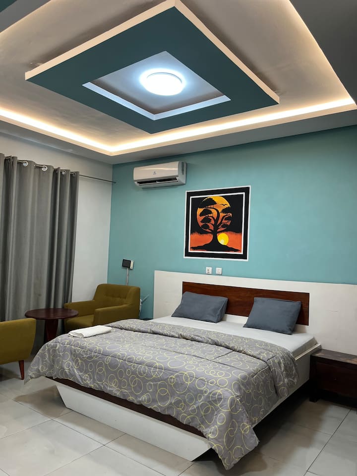 Hôtel Souad Résidence - 아비장