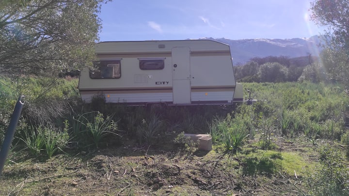 Nuit Insolite En Caravane - L'Île-Rousse