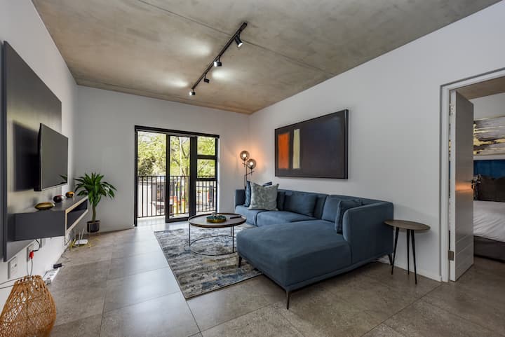 The Cozy Hyde | 2 Bed - Johannesburg
