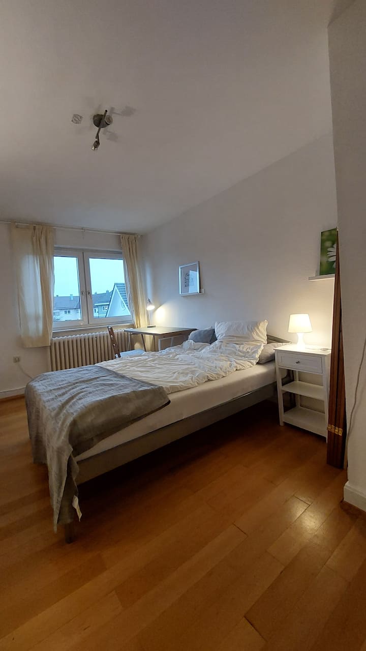 1zimmer Mit Gem. Benutzung
Von Küche Und Bad - Offenburg