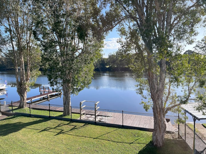 Kolbie's Waterfront Haven: Boating & Heated Pool - Morisset