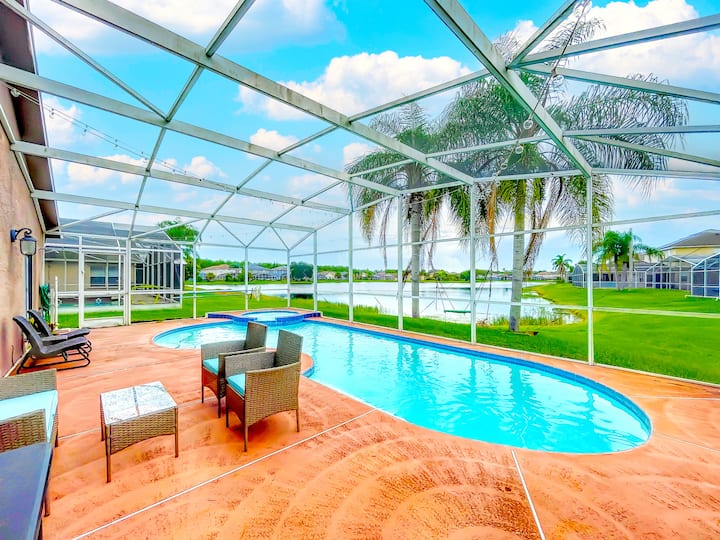 Lake View Charmer L Pool L Pets L Disney | Airport - Orlando International Airport (MCO)