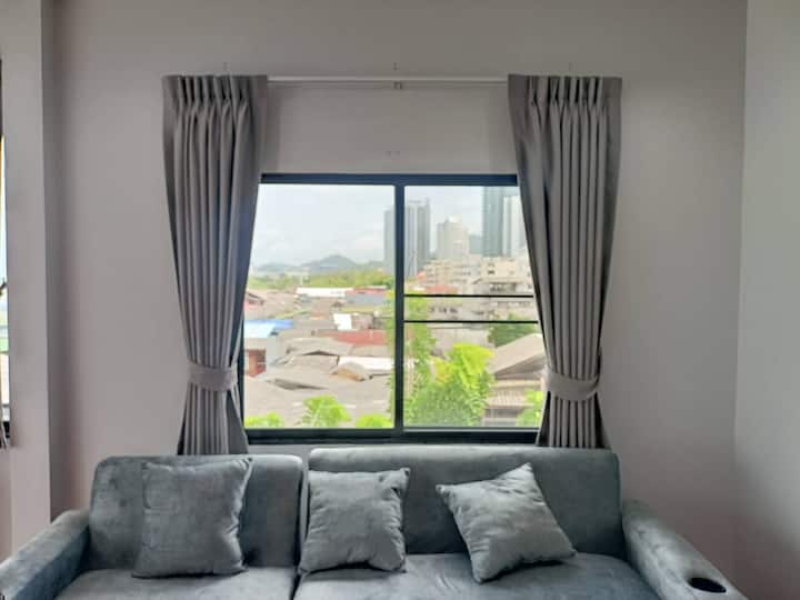 Penthouse ศรีราชา วิวทะเล - Si Racha