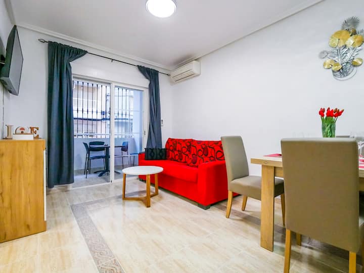 Charming Apartment Near Palm Avenue, 400 M Beach - Torrevieja