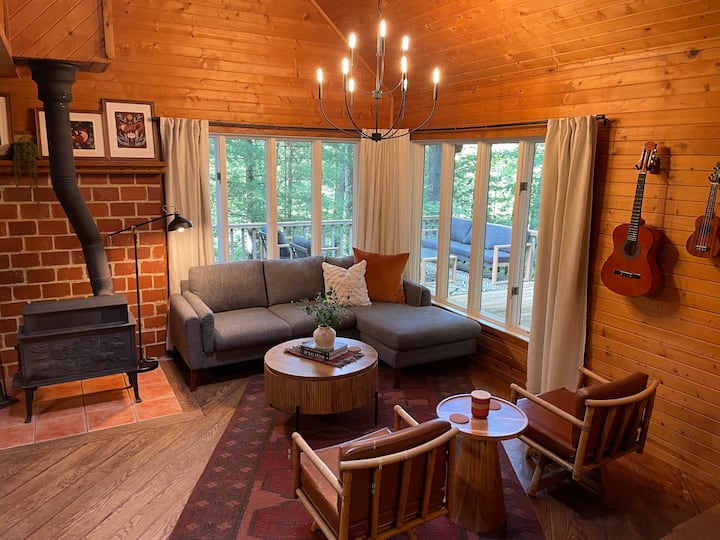 The Fox Den - A Stylish Cozy Cabin (With Sauna!) - Big Bass Lake, Irons