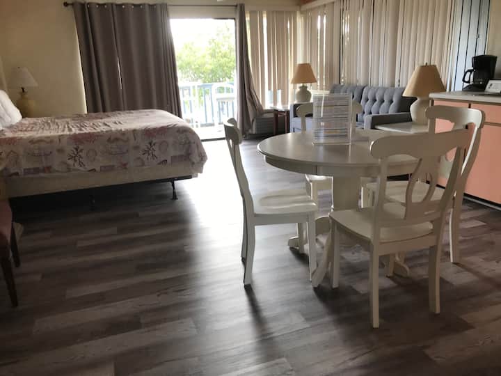 Unit 222 Beautiful Cedar Key - Cedar Key, FL