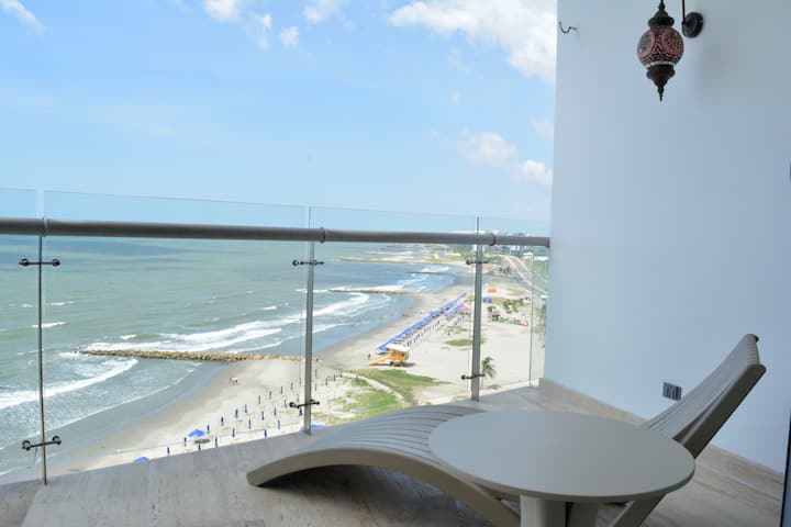 Gato De Playa - Cartagena