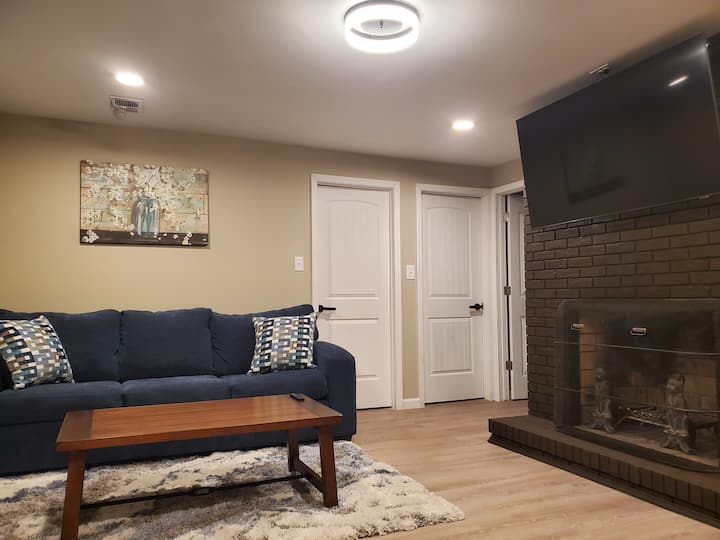 Cozy Private Basement Suite In Spartanburg
Sleeps7 - Spartanburg, SC