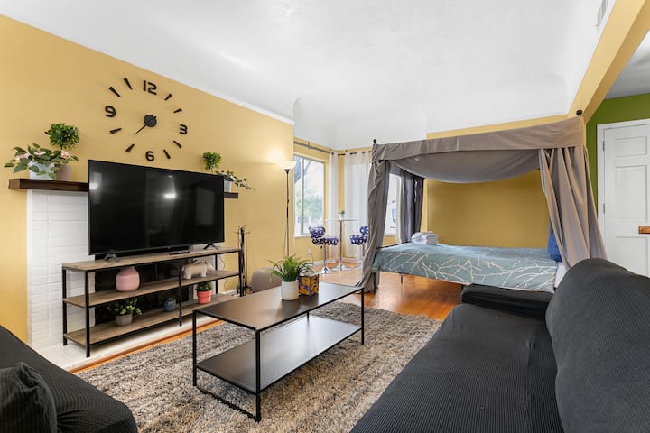 Modern | 4bd Sleeps 12 At Rose Garden - Santa Clara, CA