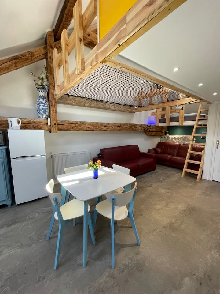 Le Perchoir–atypique & Cocoon 4/6 Pers & Groupes - Talloires-Montmin