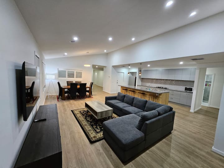 4-room Retreat - Family Friendly Edith - Werribee