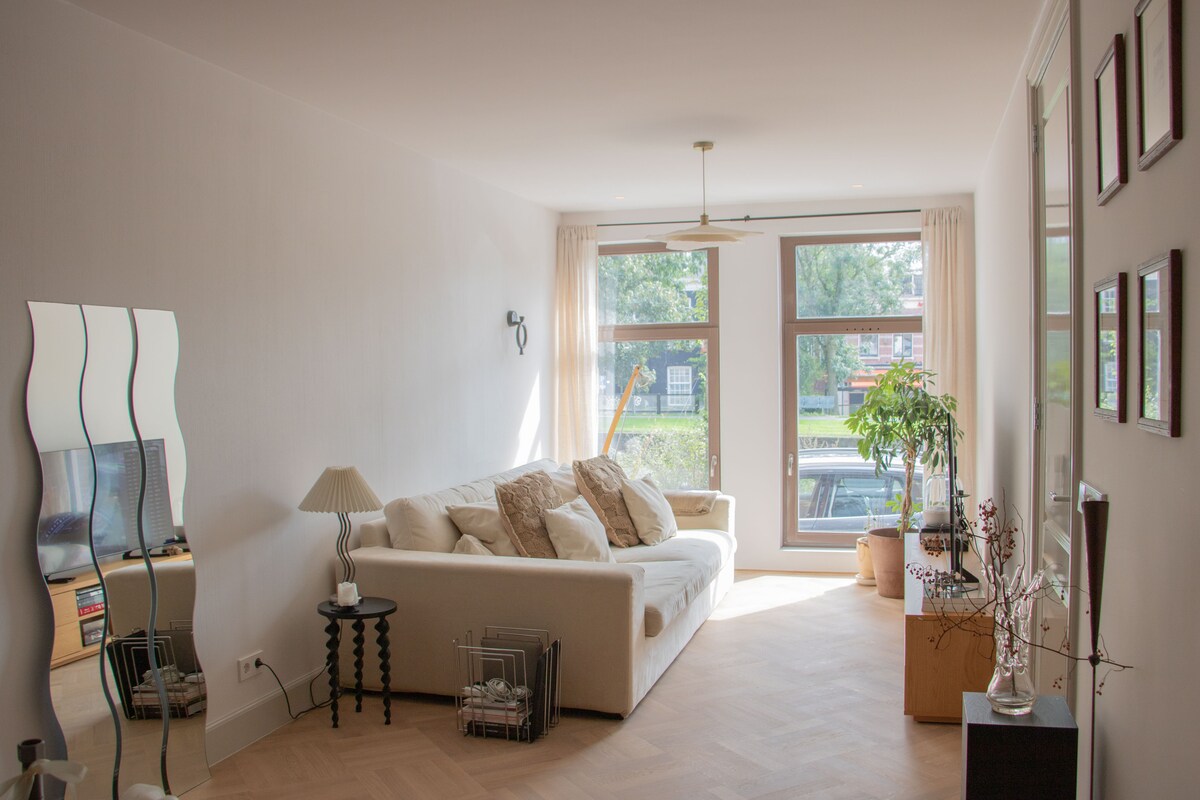 Luxury Duplex home - Water Views - Apartments for Rent in Amsterdam ...