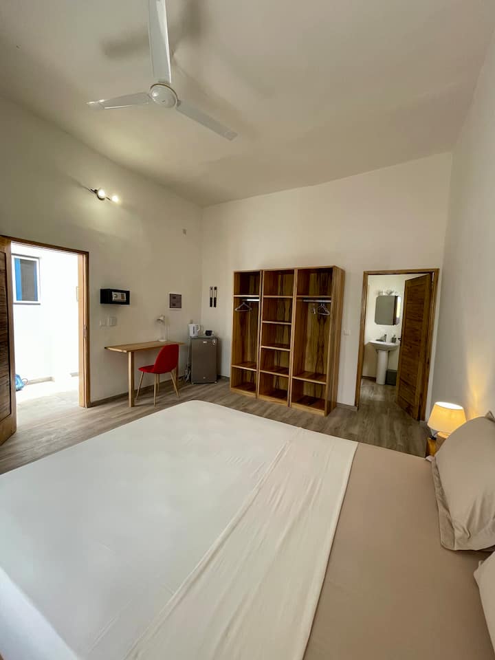 Chambre 6 & Salle De Bain Privée « Somone Guereo » - Dakar