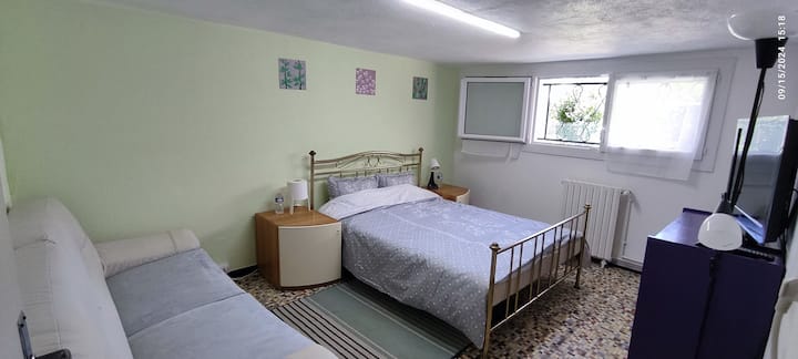 Chambre Double Au Calme, Petit Déjeuner Inclus - Bergerac