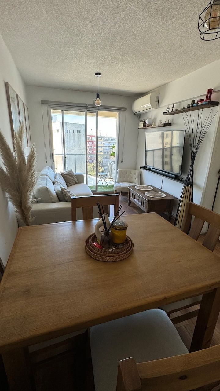 Apartamento Amueblado En Pocitos - Montevideo