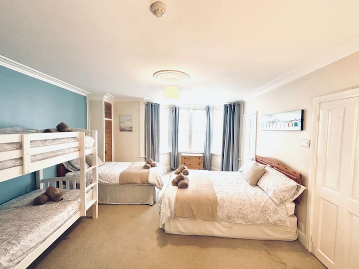 Seaside Apartment 5 Min Walk To Beach Sleeps 5 - Weston-super-Mare