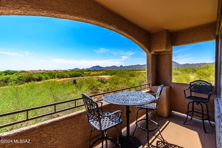 Cozy Resort Living In Oro Valley - Oro Valley, AZ
