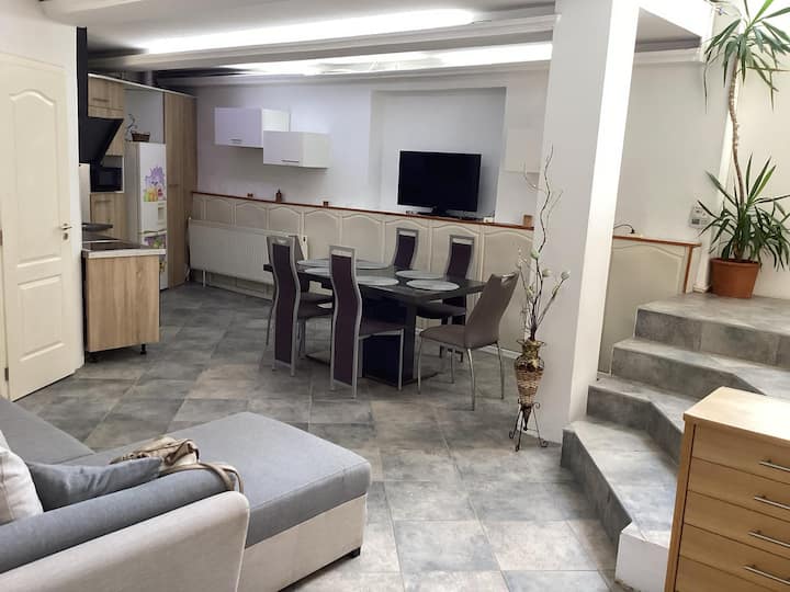 Central City Apartman - Debrecen