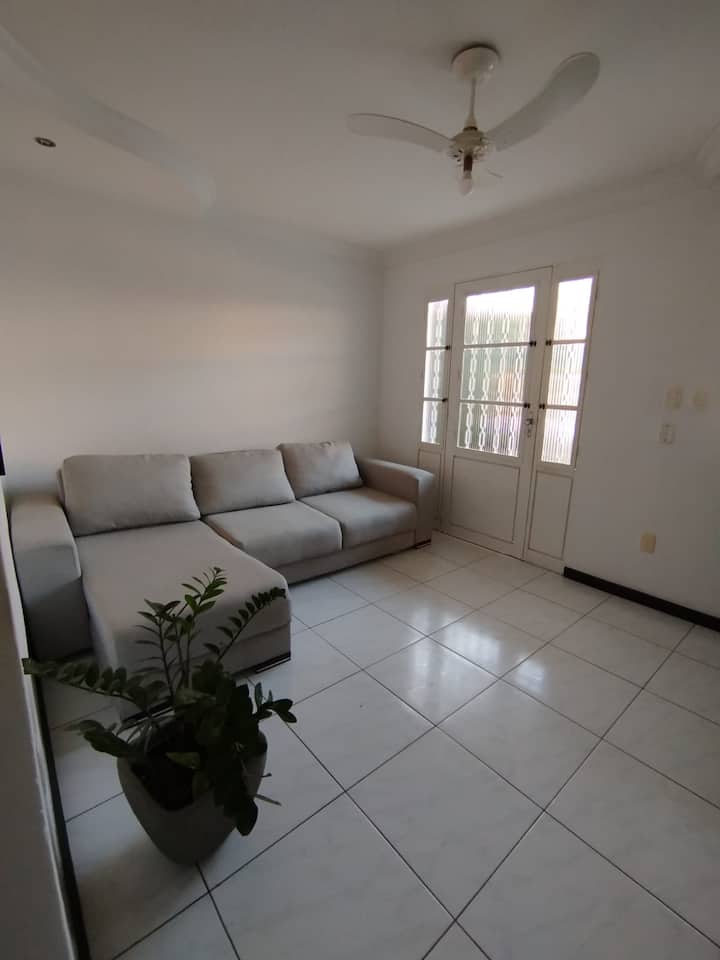 Casa Em Vitória - Próximo A Praia - Vitoria