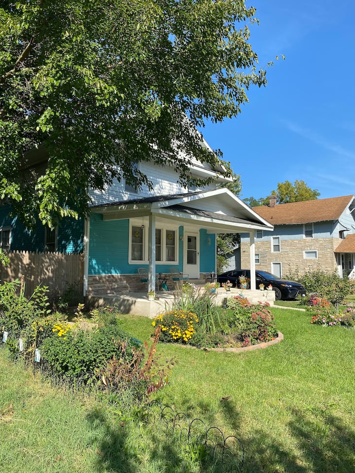 Paradise - South Bend, IN