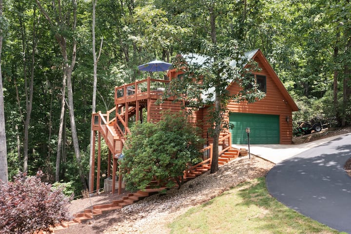 New Listing- Wineries, Hiking, Pond, Wildlife, 2ac - Suches, GA