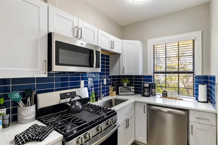 Luxury Stay In Downtown Dallas! - Dallas, TX