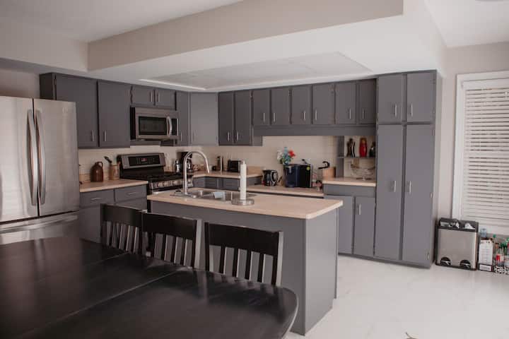 Upper Level Of House On The River - Bracebridge