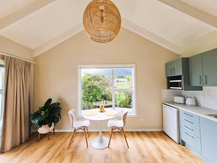 Jumbuck Cottage - Fox Glacier
