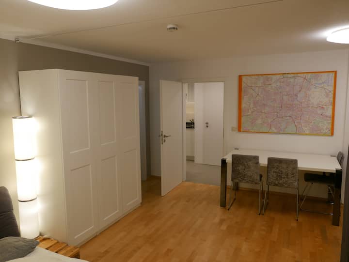 Gemütliche Souterrain Apartment - Poing