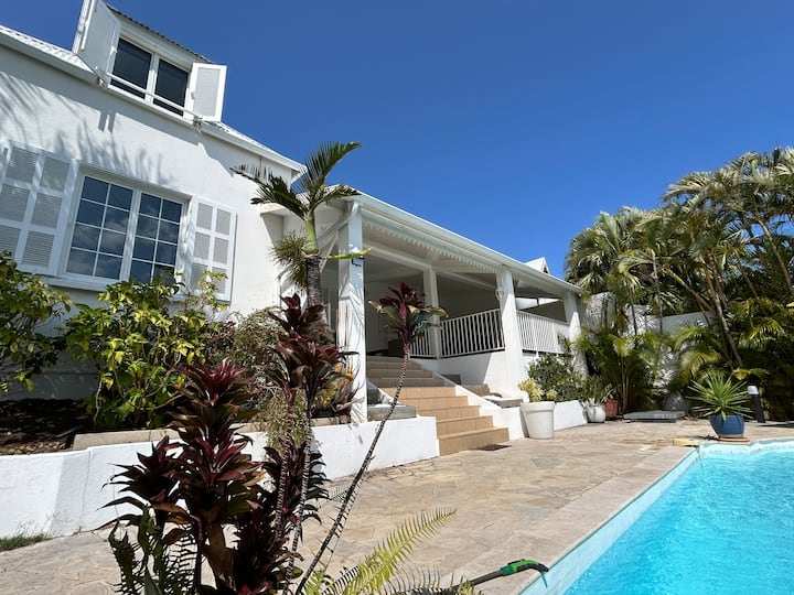 Grande Villa Avec Piscine - Saint-Denis, La Réunion