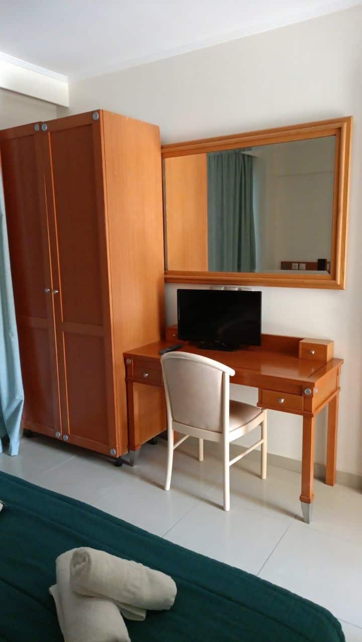 Bristol Sea View-ground Floor - Kos