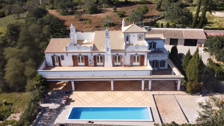 Charming Villa With Pool In The Heart Of Nature - Boliqueime