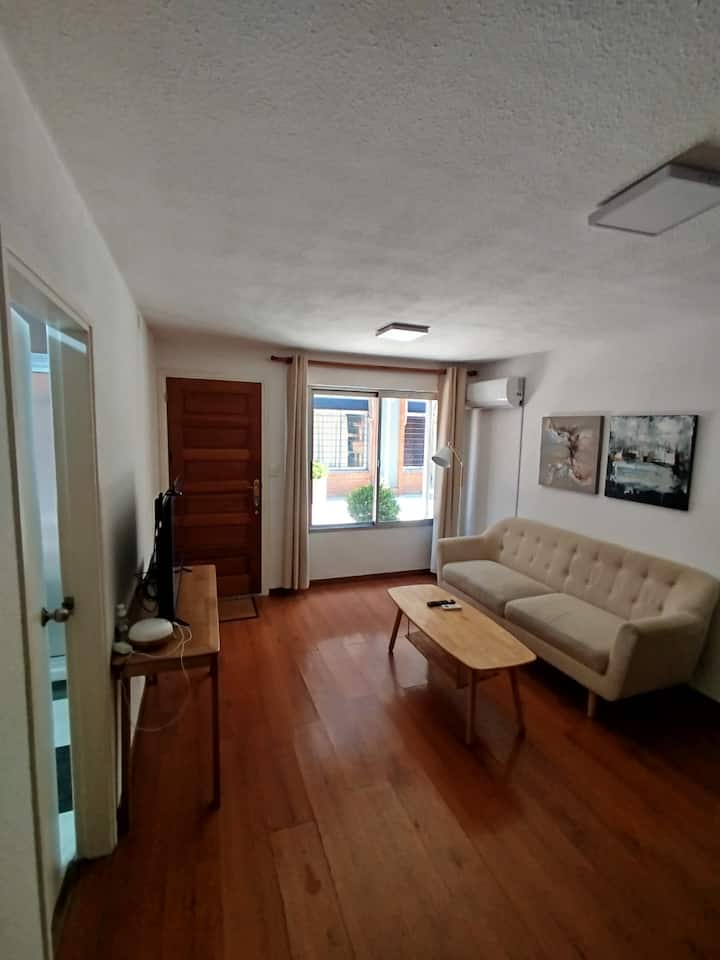 Apartamento Centrico Y Seguro, Cerca De 3 Cruces - Montevideo