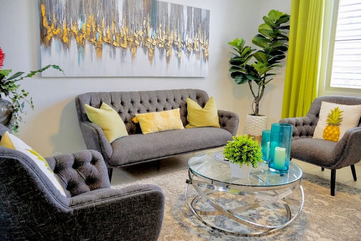 Arecibo Escape | Walk To Beach, Oceanside Stay - Arecibo