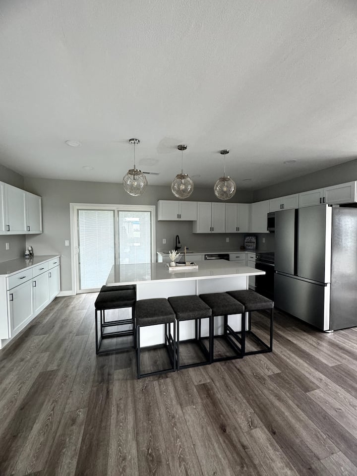 House On Butte Des Morts Channel! - Oshkosh, WI