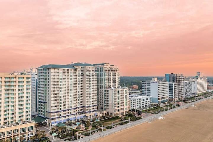 Virginia Beach Ocean View 1br/slp 4 Condo Fri-fri - Virginia Beach, VA