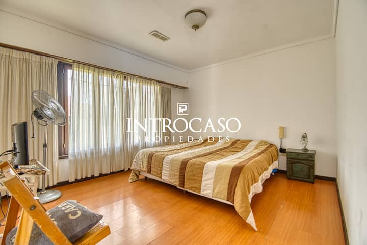 Casa Con Pileta Zona Constitución - Mar del Plata